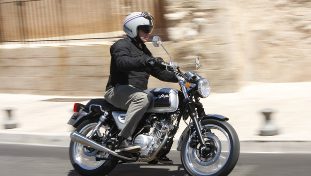 lamotoclassic.com | TEST | Orcal Astor 125 - La plus chic des motos ...