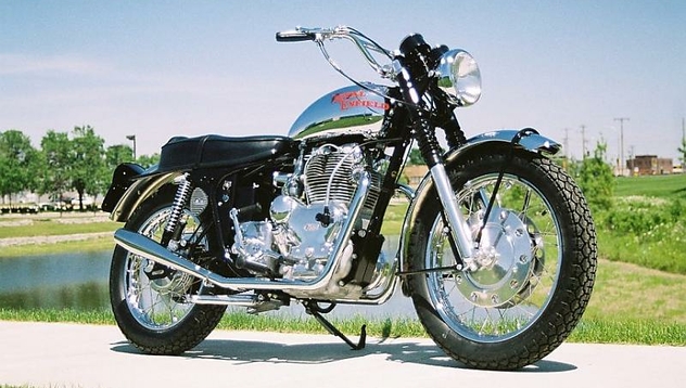 lamotoclassic.com | Petite histoire de la Royal Enfield Interceptor
