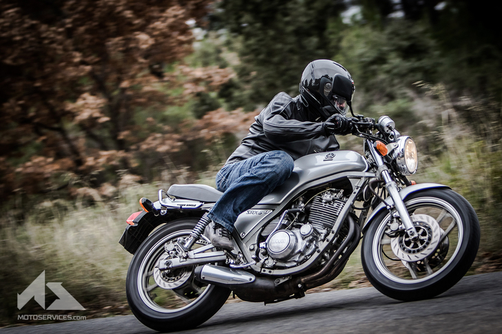 lamotoclassic.com | Yamaha SRX 600 : le plaisir de la simplicité